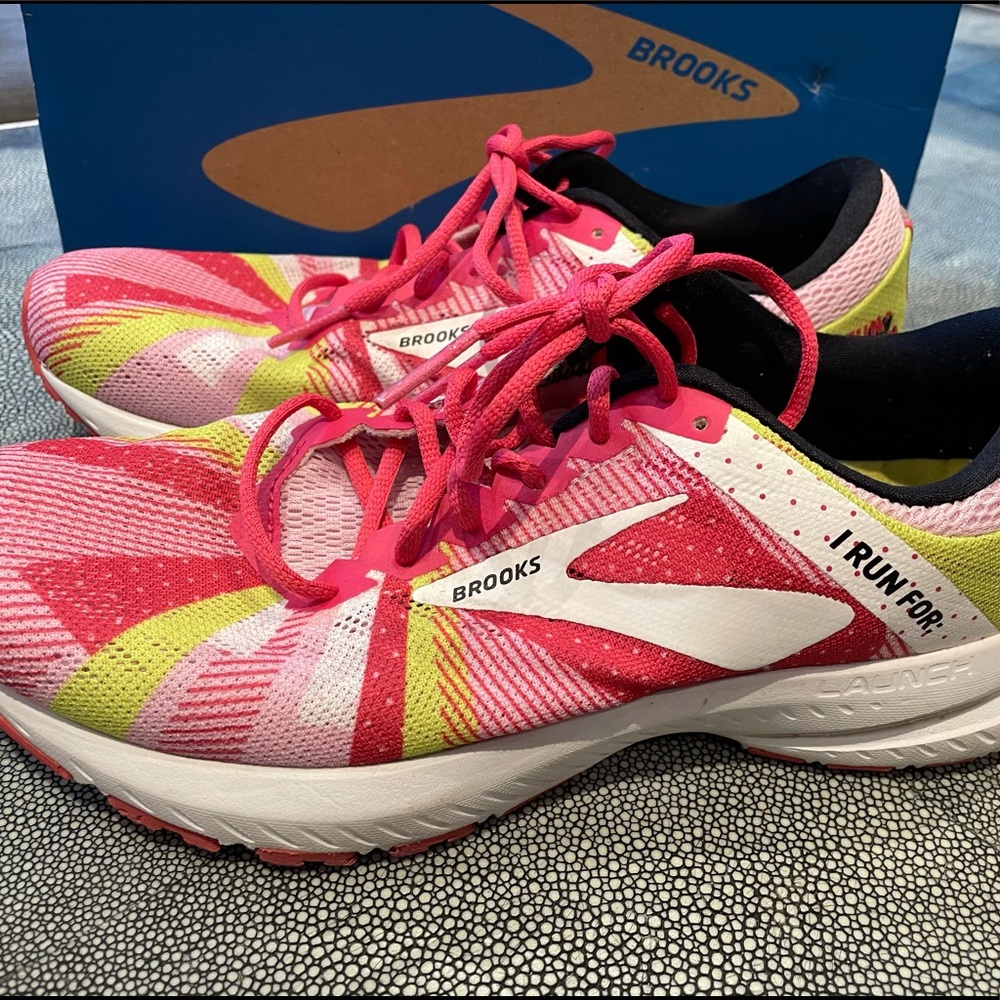 Brooks Launch 6 Limited Edition! - Gem